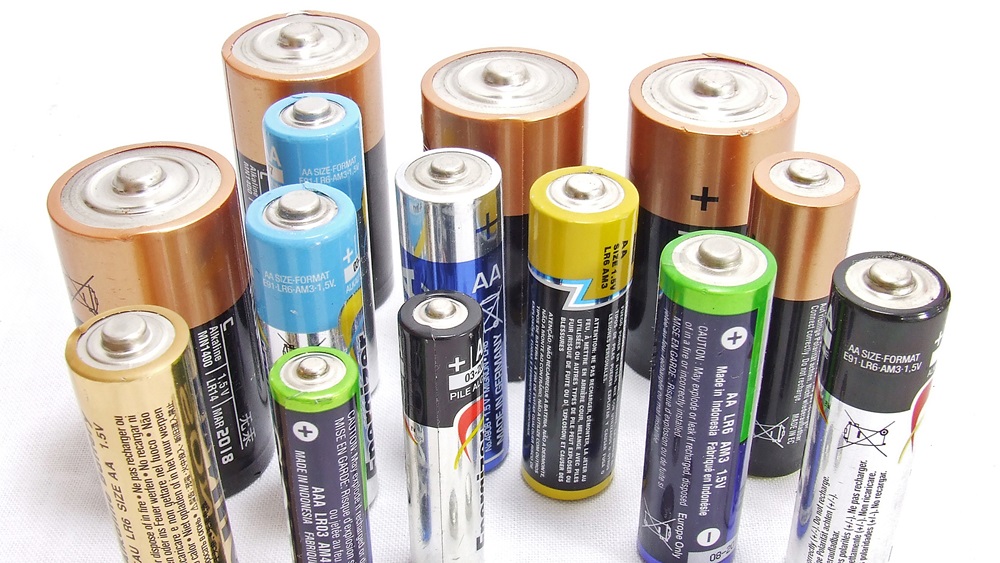 Test tužkových baterií: Aerocell z Lidlu se vyplatí, nabíjecí baterie ...